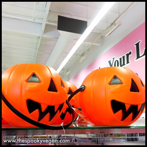 The Spooky Vegan: Halloween 2018 at Daiso Japan