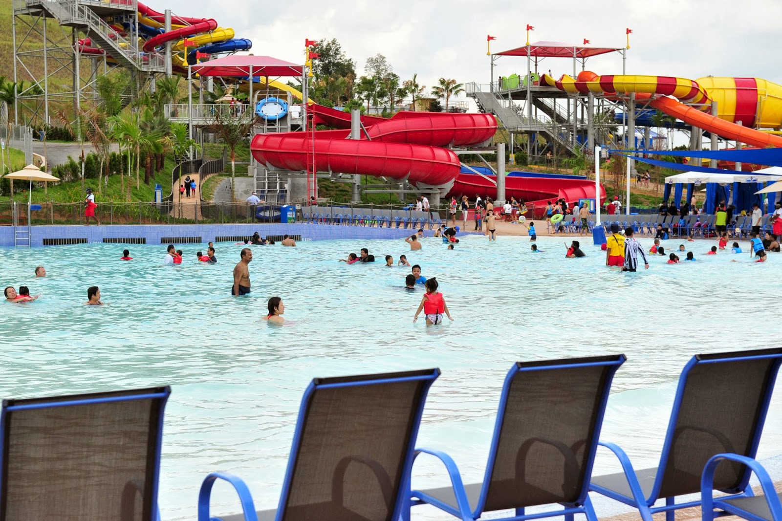 12+ Legoland Water Park PNG