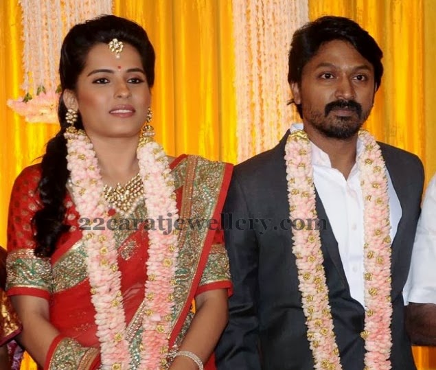 Actor Krishna Kulashekaran Wedding - Jewellery Designs