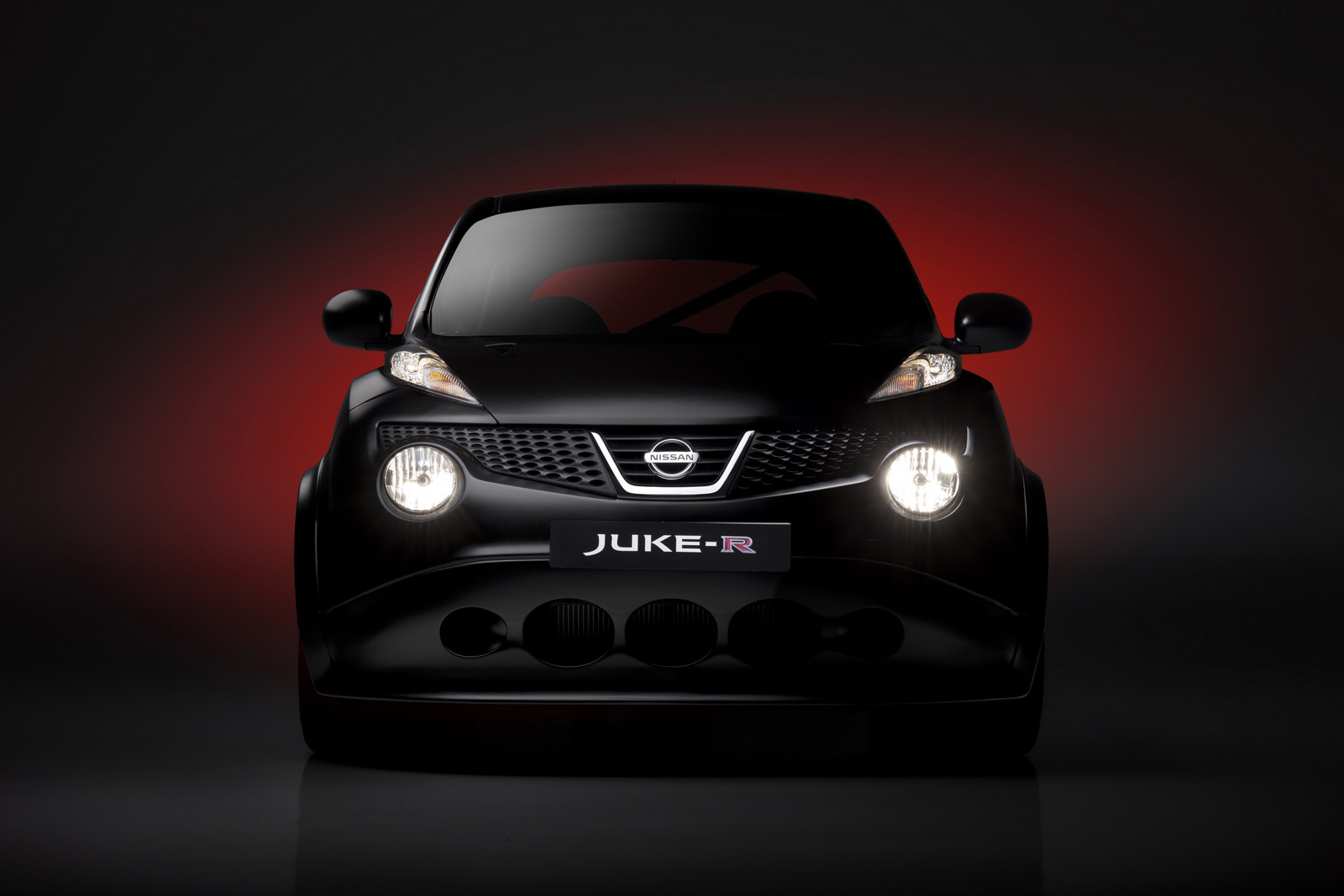 Malaysia Motoring News: Nissan Juke R - 480bhp cross-crossover!