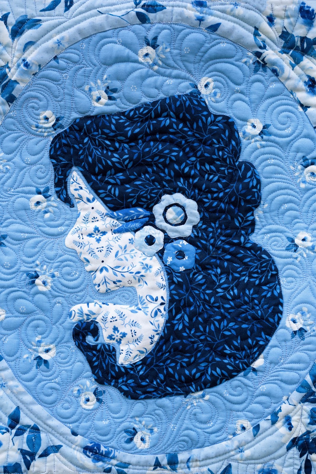 Cameo Quilt Pattern - BRIAR HILL DESIGNS