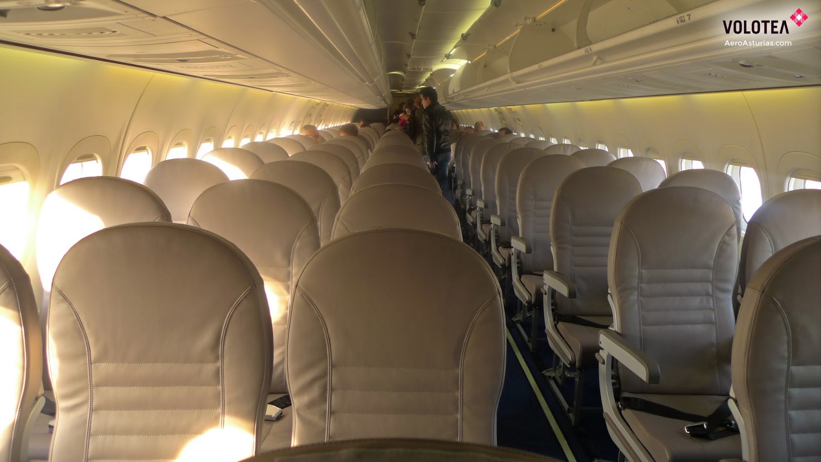 VUELO INAUGURAL VALENCIA - ASTURIAS de Volotea | AeroAsturias