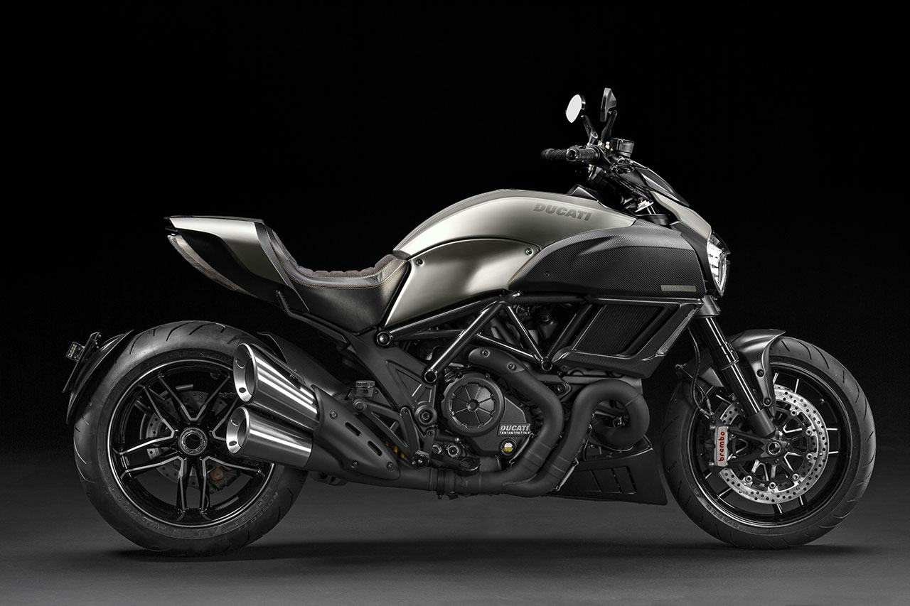 Technical Beauty at Boxfox1: Ducati Diavel Titanium Motorcycle