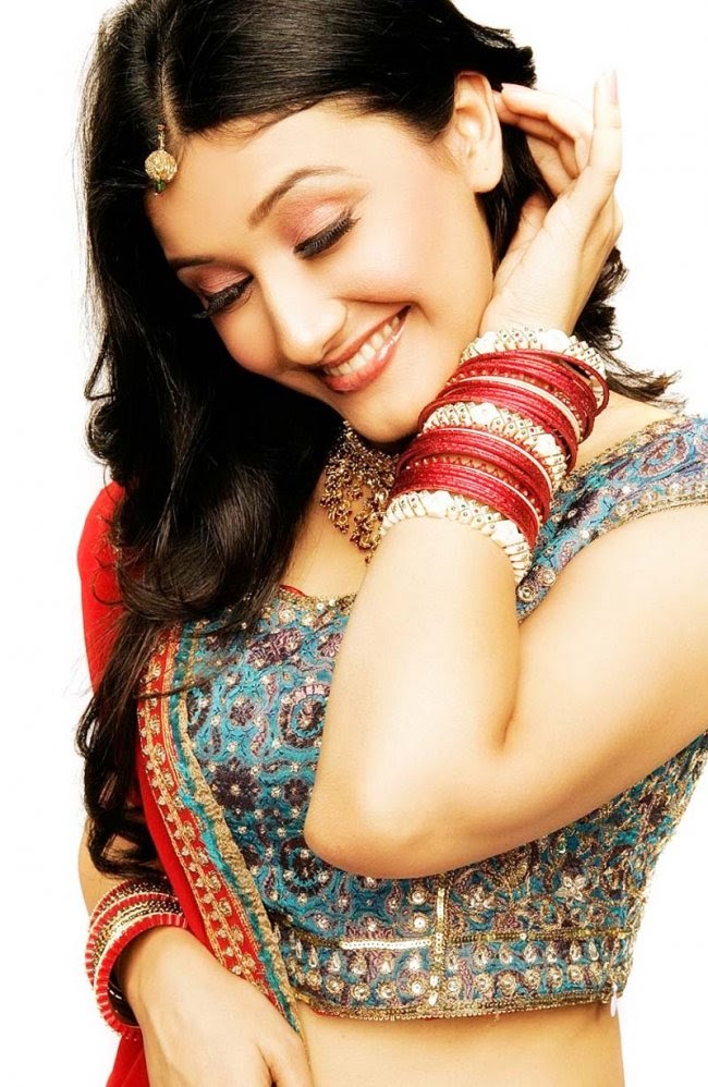 Ragini Khanna HD Wallpaper - all 4u stars wallpaper