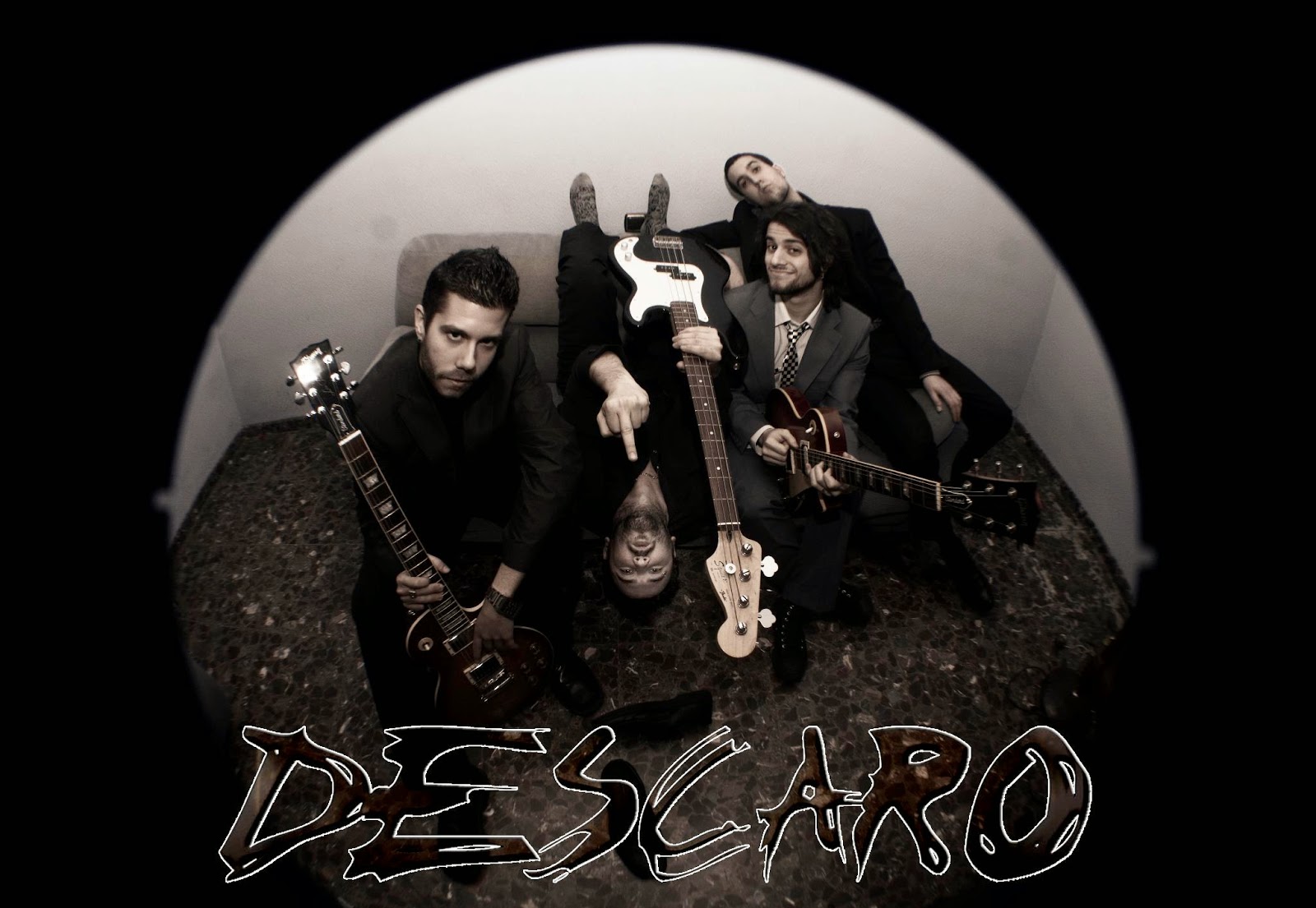 Nuestro ROCK: DESCARO