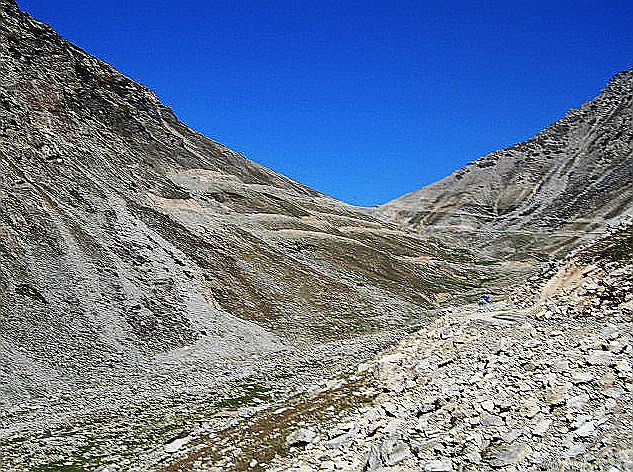 Mary Loosemore’s Photo Travelogue – To Ayun over Lowari Pass ~ Jaho Jalal