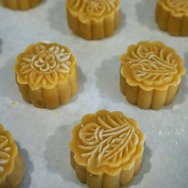 Kitchen Corner: Traditional Mooncake