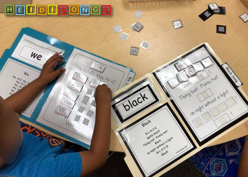 Sing & Spell Velcro Books: Perfect for Beginning Readers!