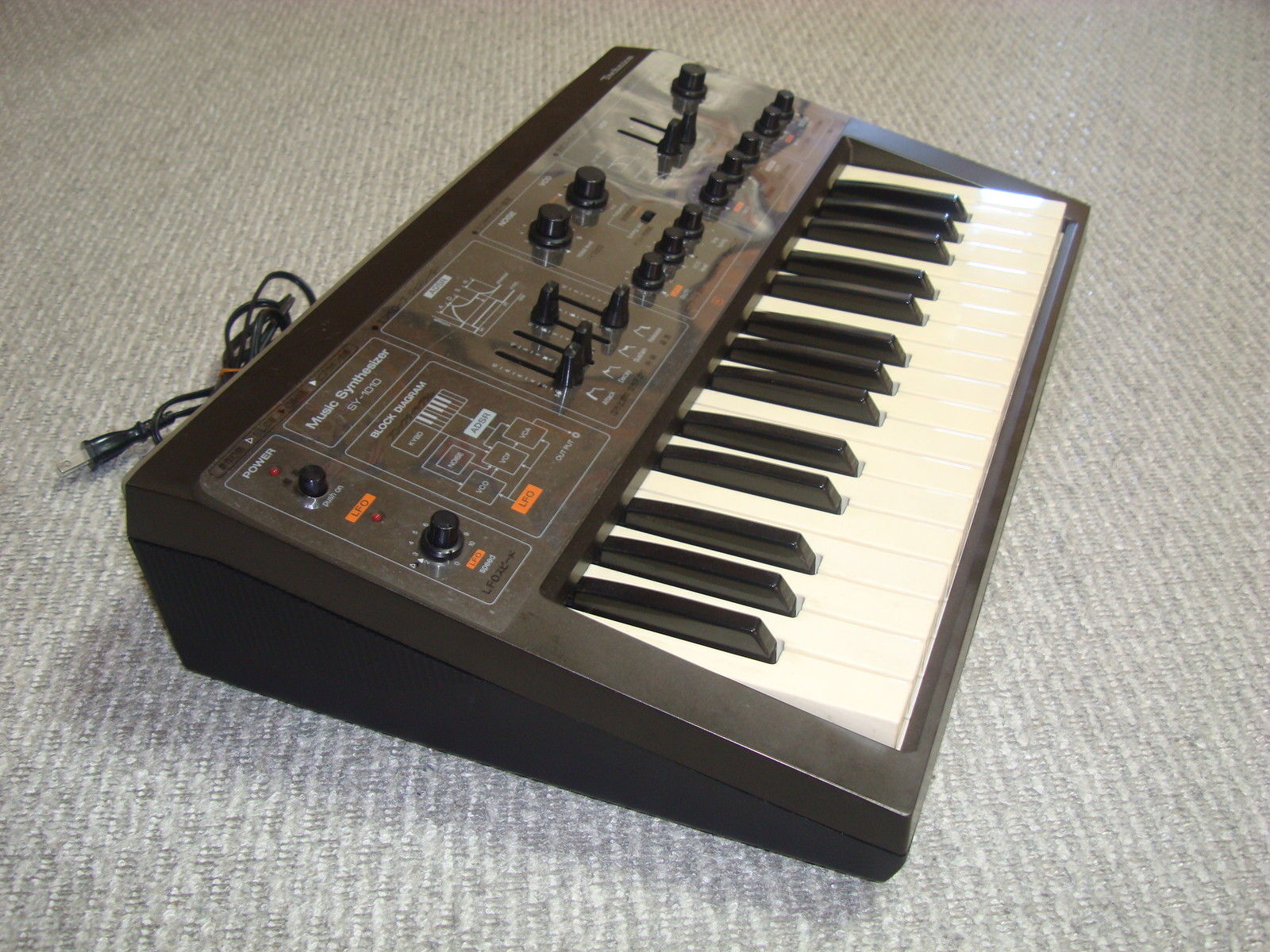 MATRIXSYNTH: Rare Technics Analog Synthesizer SY-1010 Vintage Monophonic