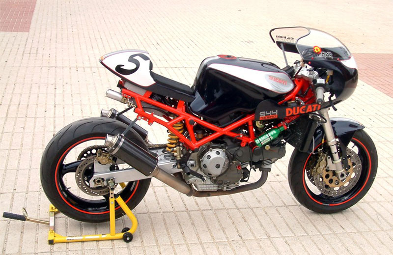 Ducati ST 2