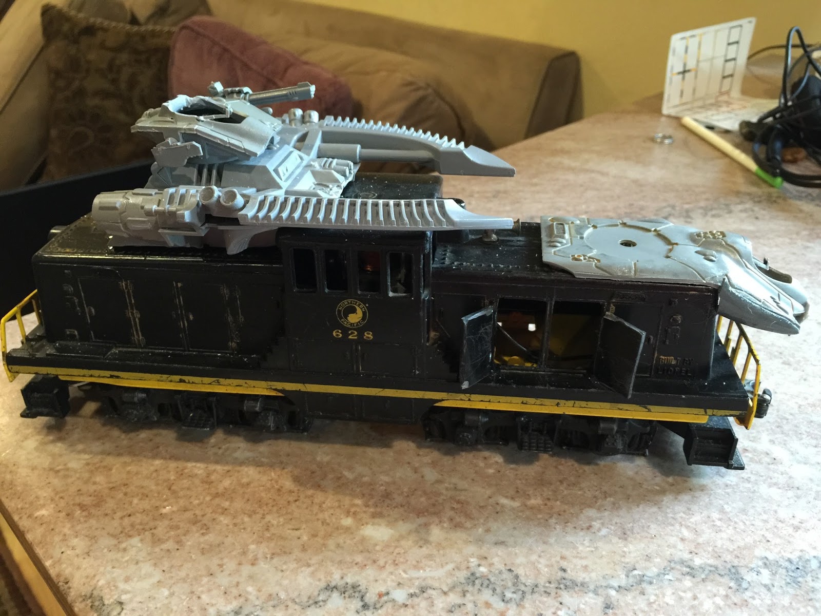 Battle Gaming One: Back to work on Da Pain Train (40K Ork Looted Wagon ...