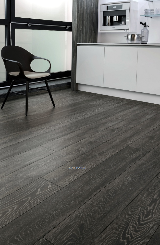 Siyah Tasarım Laminat Parke Modelleri: Antrasit Siyah 12mm Meşe Laminat Parke