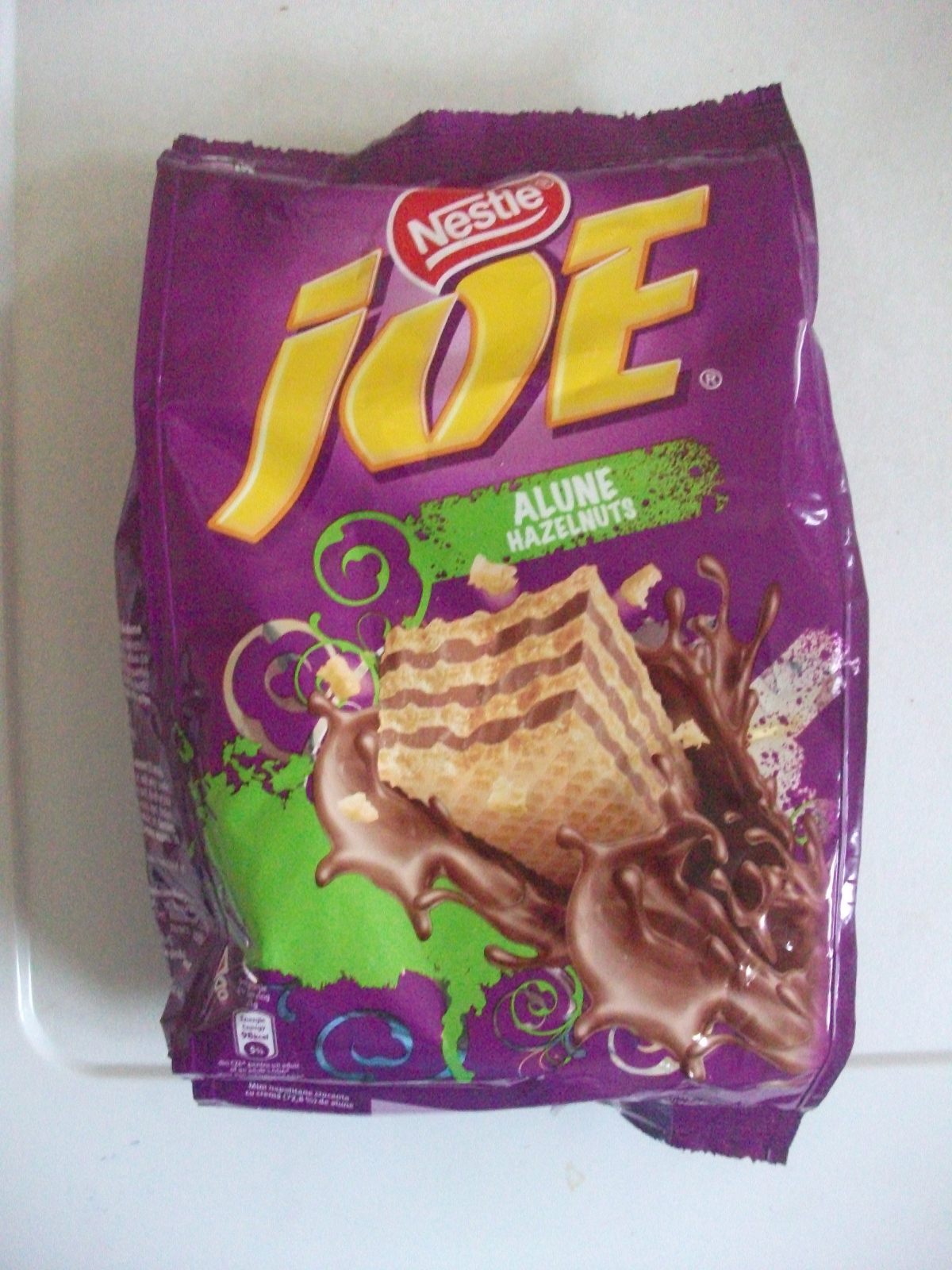 Nestlé Joe Hazelnut Wafers