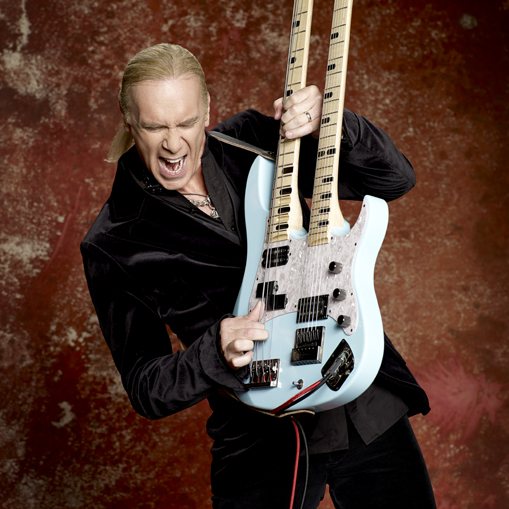 Billy Sheehan confirma vontade de reunir banda de David Lee Roth
