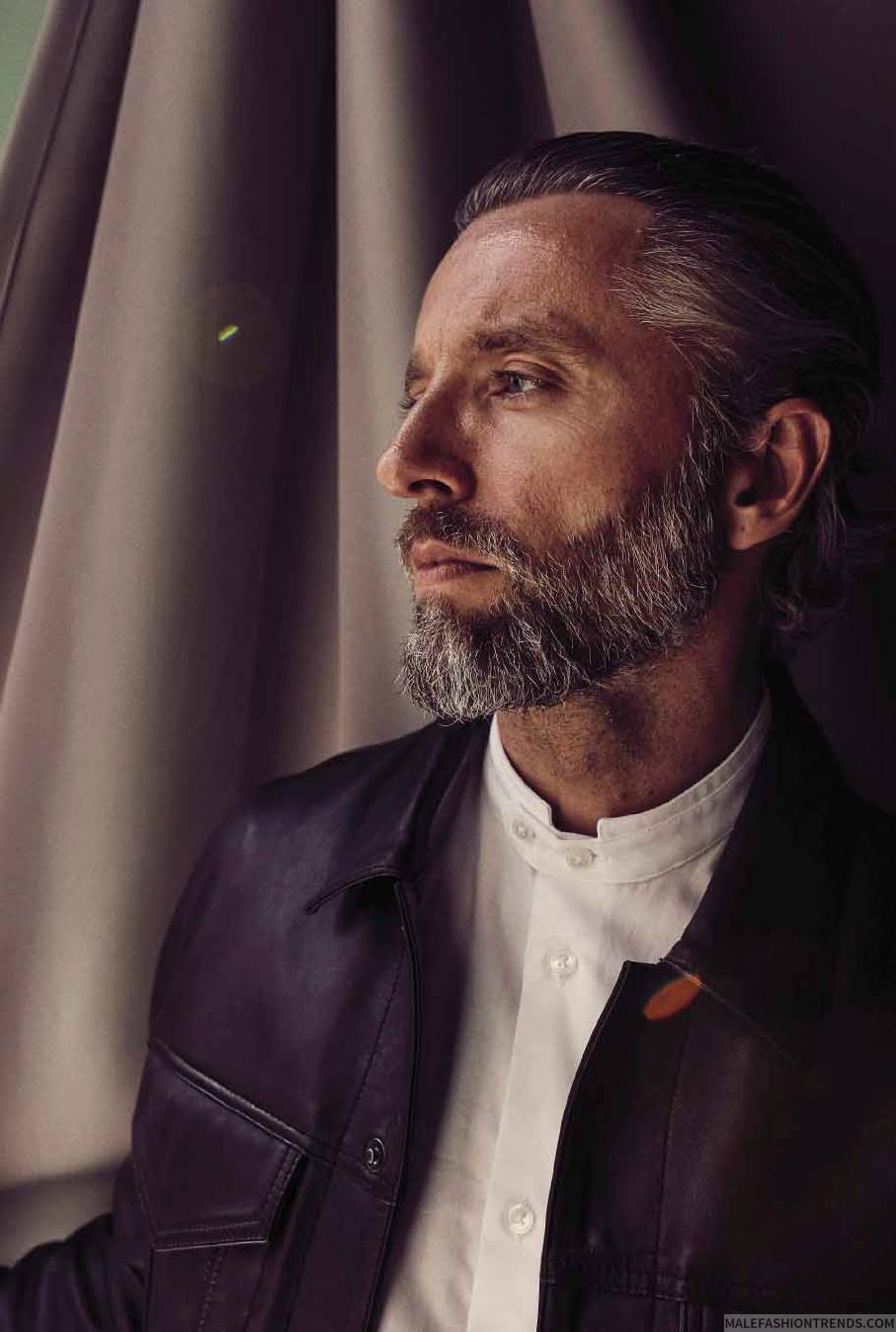 Johan Wohlert para EUROMAN Magazine en fotos de Frederik Lentz Andersen