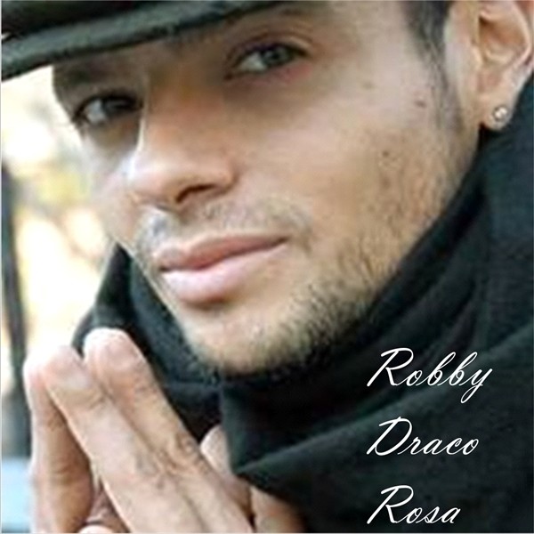 Robby Rosa(Robi Draco Rosa) menudo