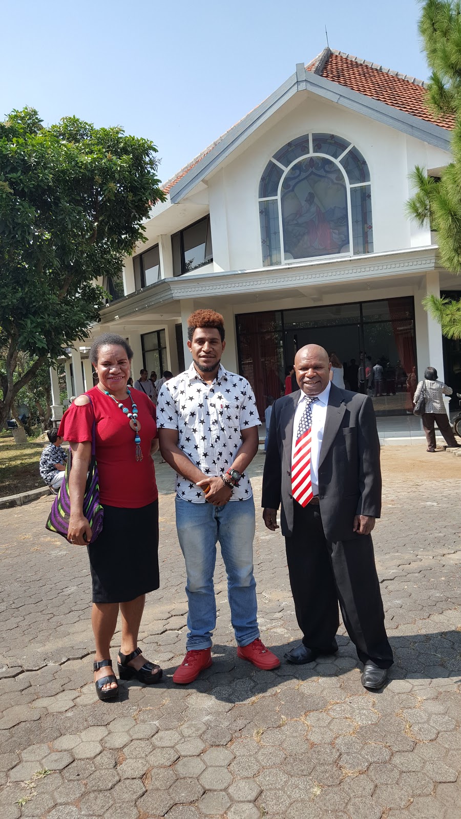 BAHAN-BAHAN TEOLOGI DAN MATERI-MATERI UMUM: MENDISAIN BLACK THEOLOGY OF ...