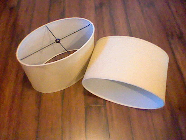 Trunk Junkie: DIY Lamp Shade Redo!