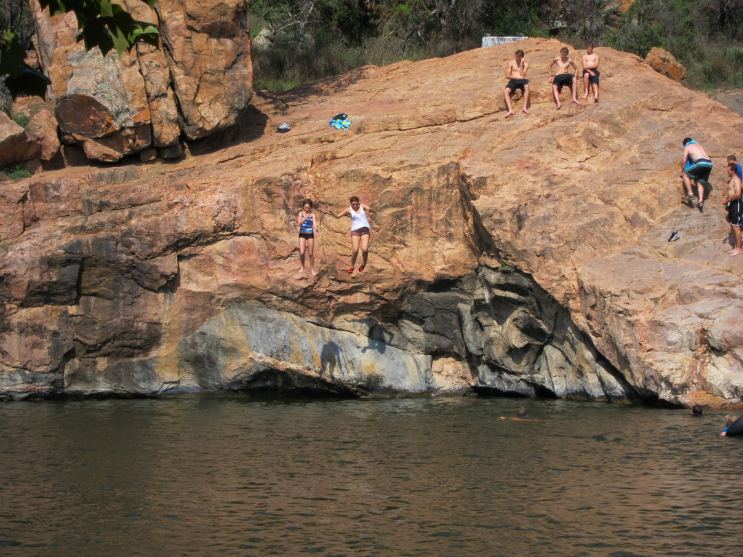 Life with the Depews: Rock Diving