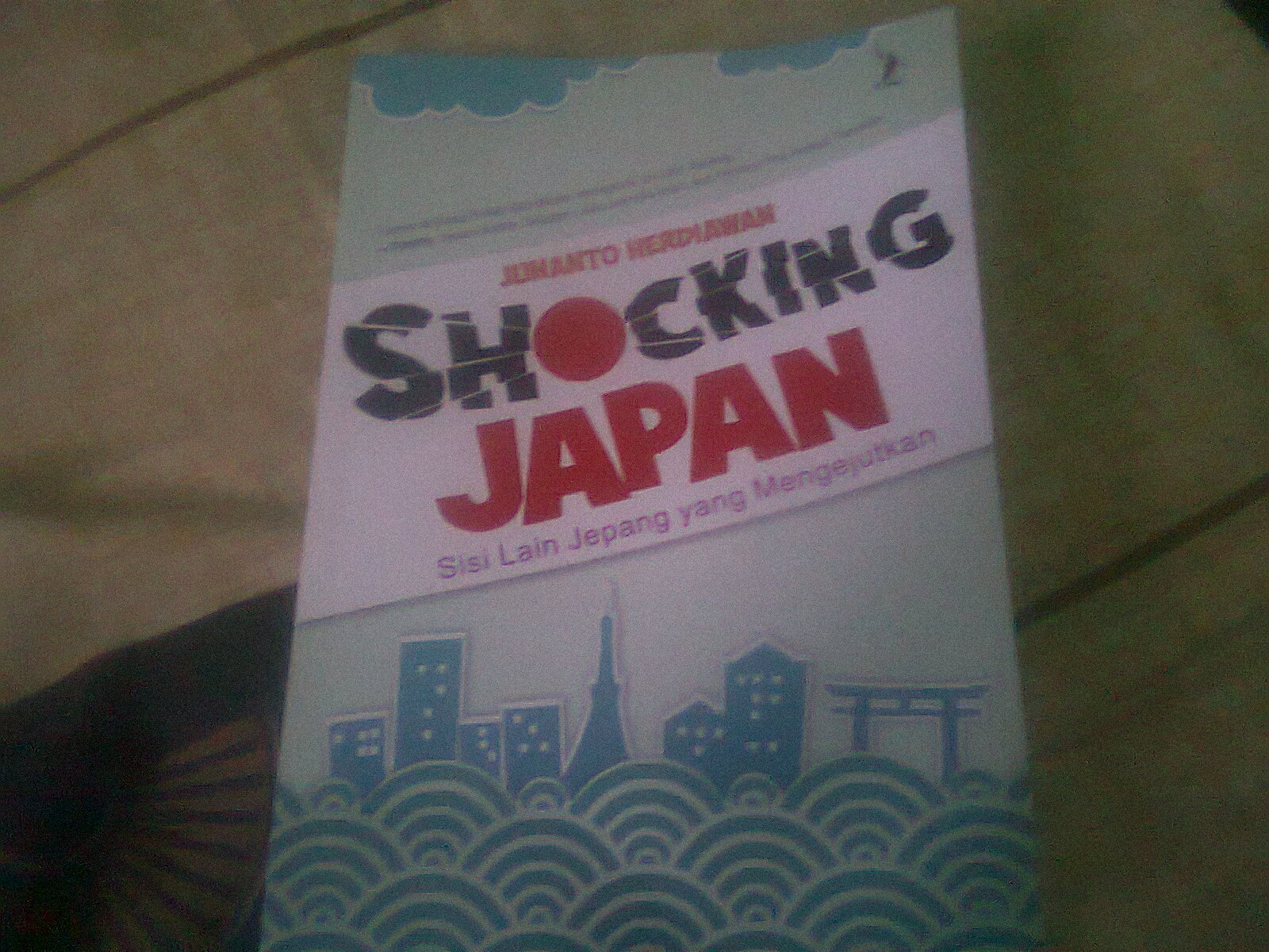^C-H-E-R-R-Y^: SHOCKING JAPAN
