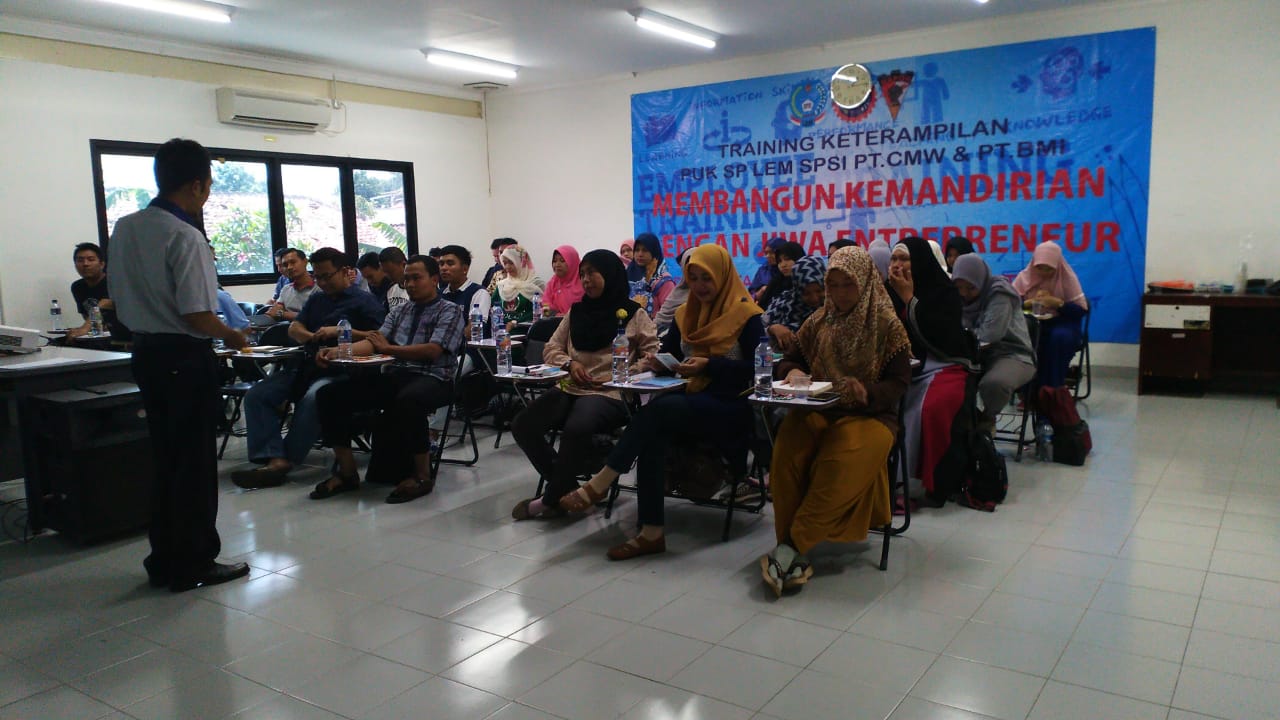 PUK SP LEM SPSI PT. CMW SELENGGARAKAN WORKSHOP DIGITAL MARKETING ...