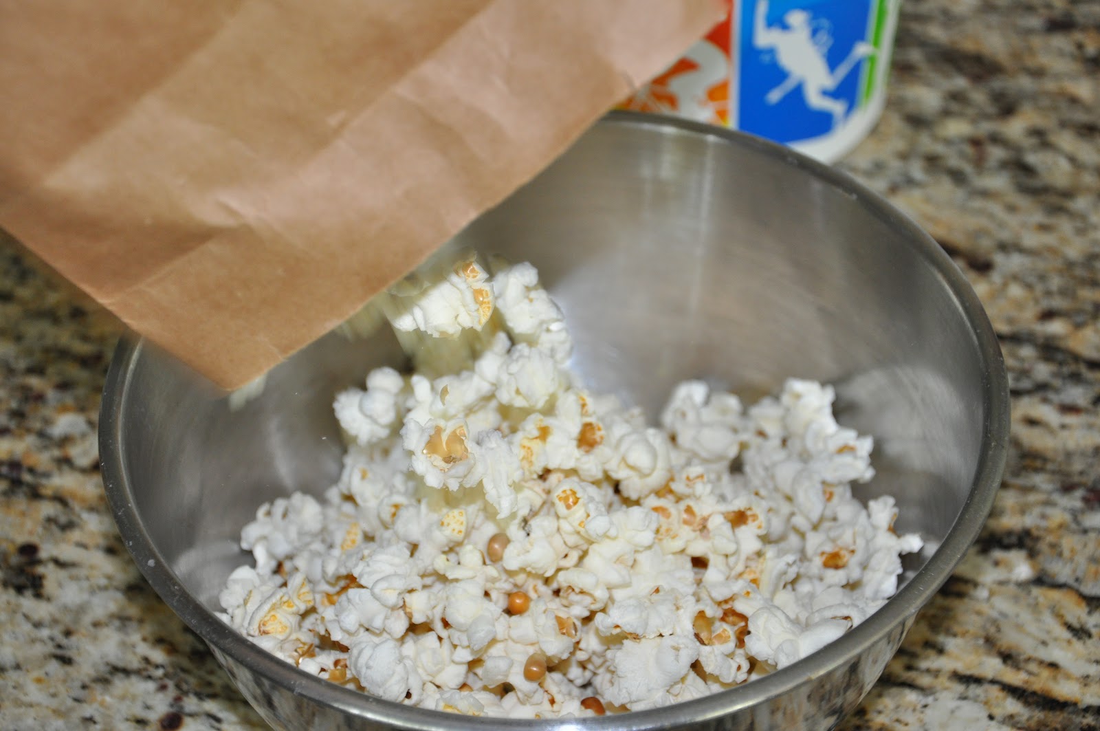 Yuen Yarn: DIY Microwave Popcorn