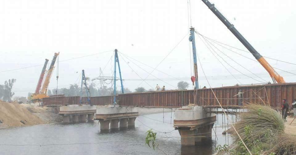 Learneng: Application for construction of a bridge over the canal.