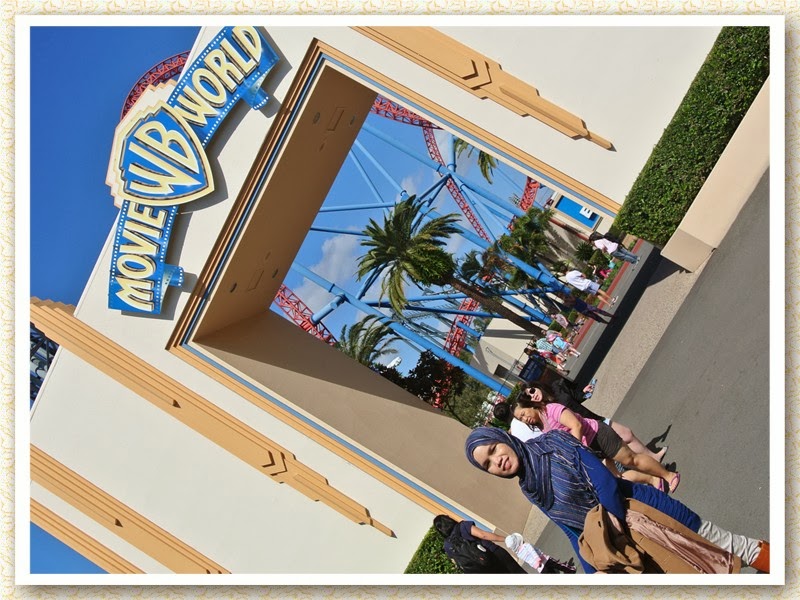 Jari Manis : Travel List: Journey to Gold Coast, QLD : Movie World part1
