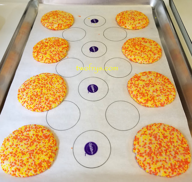 Two Frys: Fall Sprinkle Cookies