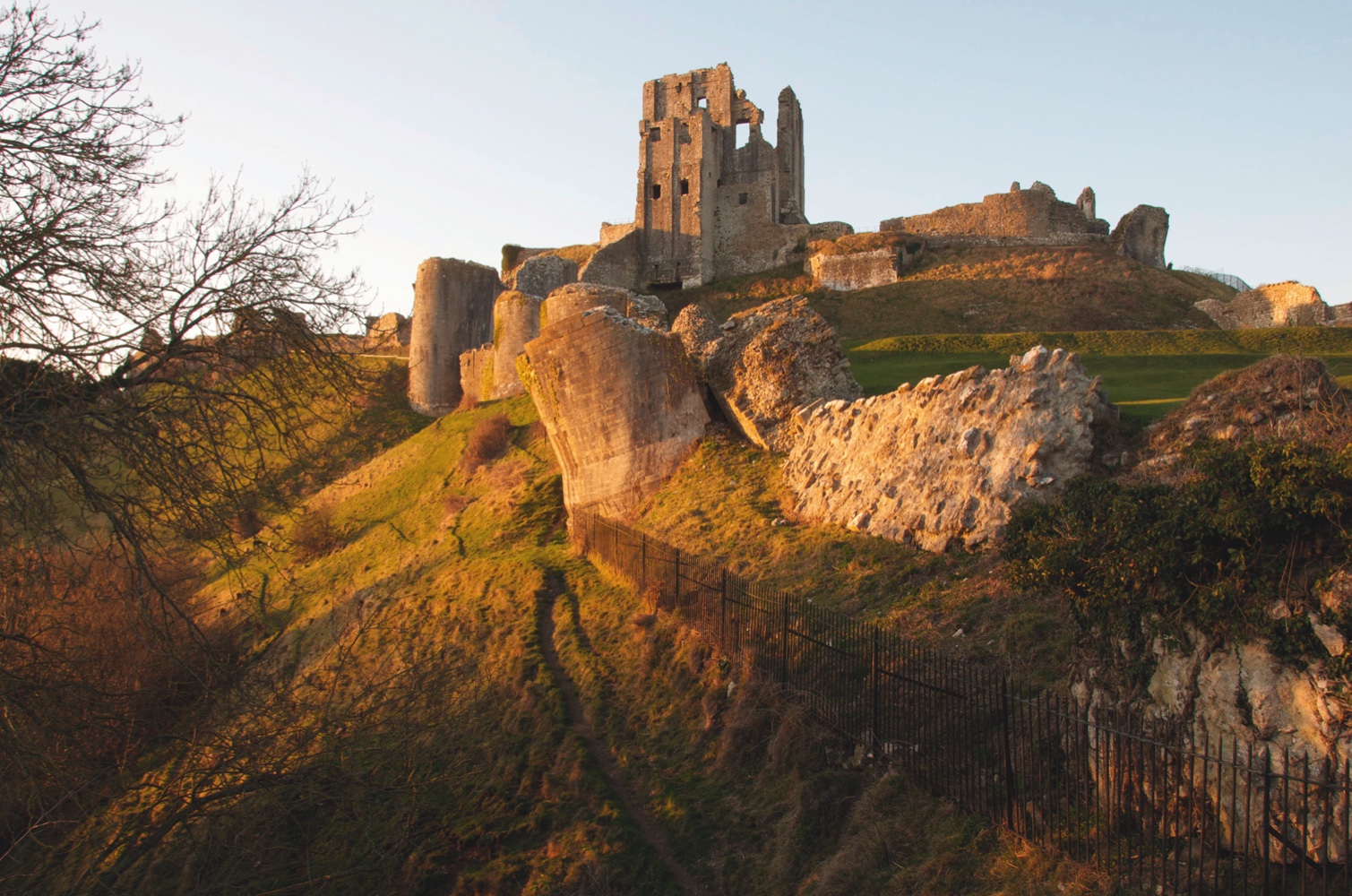 Mary Ann Bernal: Ælfthryth: England’s first queen