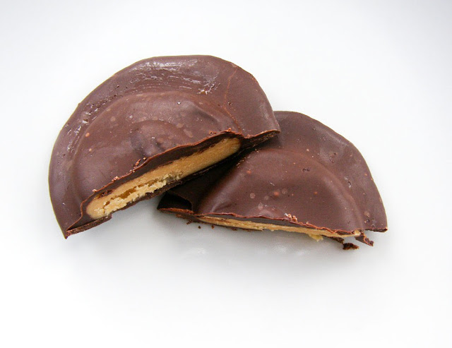 maple•spice: Single Serve Peanut Butter Cup