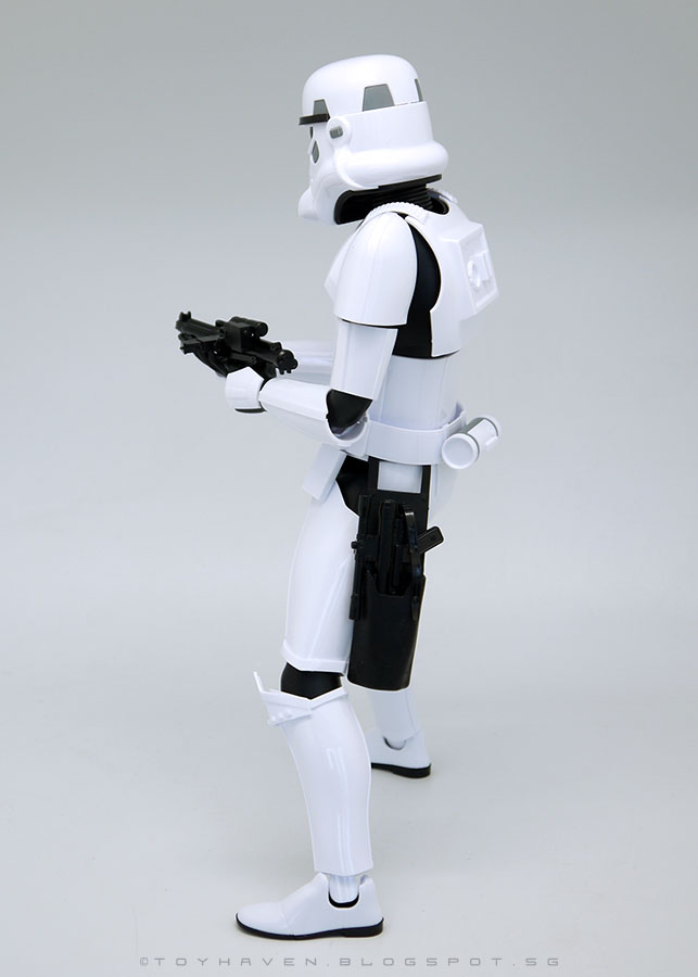 toyhaven: "It's them! Blast them!" Review of Bandai 1/6th scale Star ...