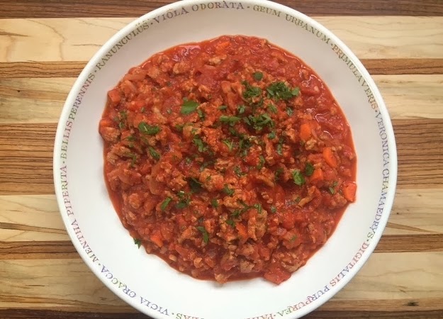 Delish Dish Cooks: Healthy Turkey Ragu