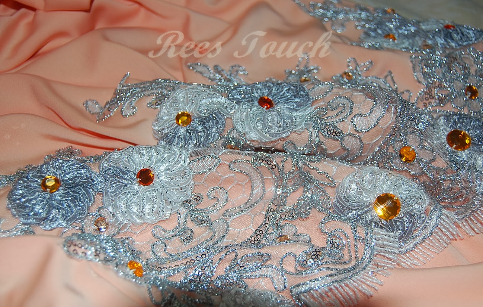 PANDUAN SENI JAHITAN MANIK: PENGENALAN MANIK