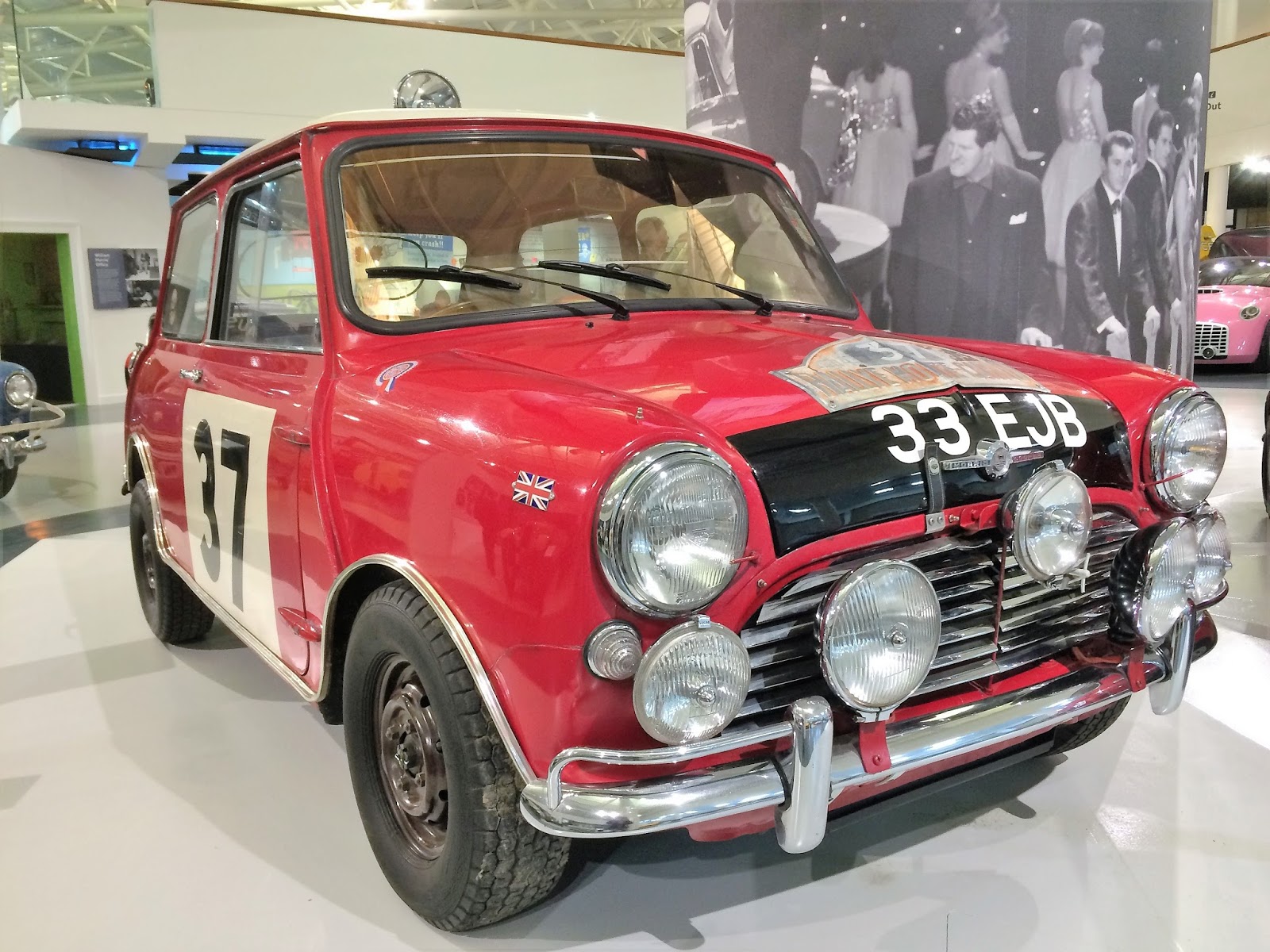 Building a Gardner Douglas 427 AC Cobra replica classic sports car ...