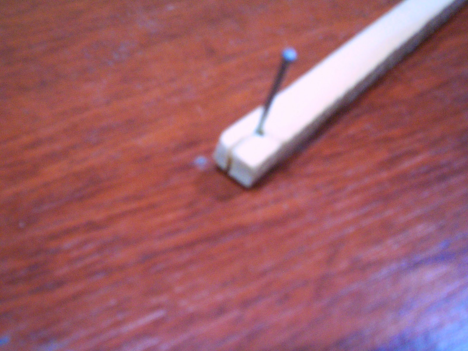 Carpintero en casa: Clavar clavos