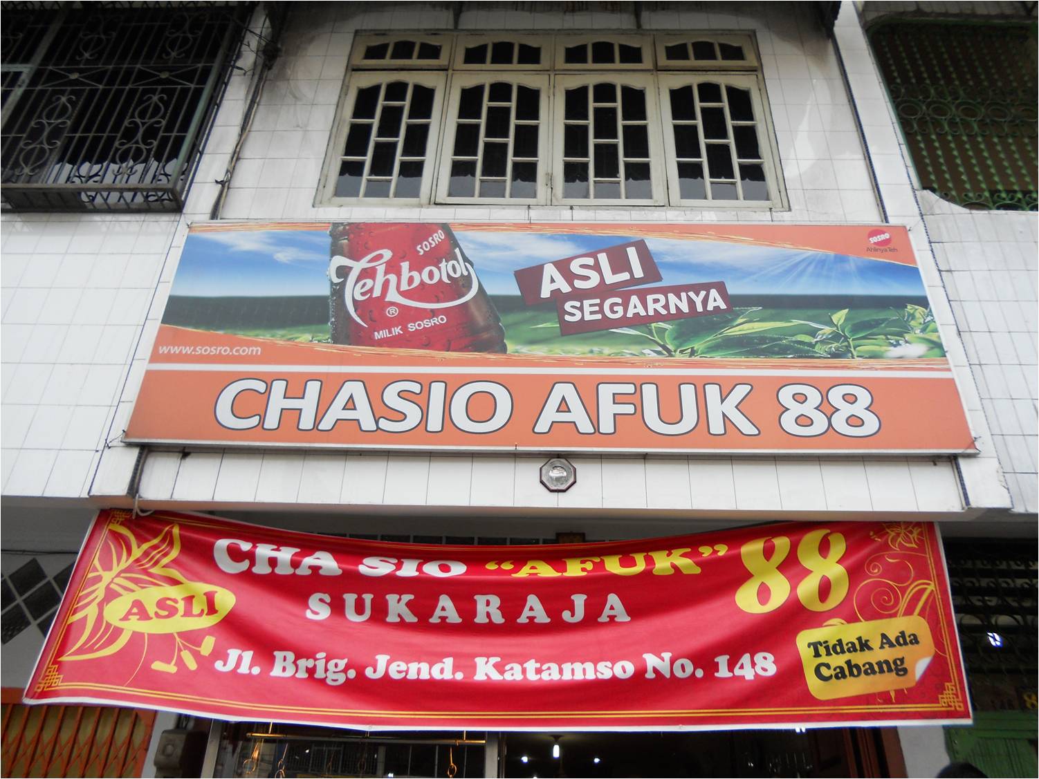 PERUGIA - LA VITA È BELLA 3: 2012 04 08 - Chasio Afuk 88, Medan, Sumatra