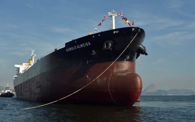 Grupo Beatrice: O primeiro navio brasileiro com duas mulheres no comando