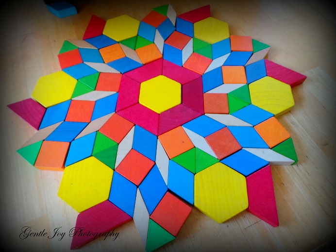 Gentle Joy Homemaker: Old Fashioned Toys-Pattern Blocks