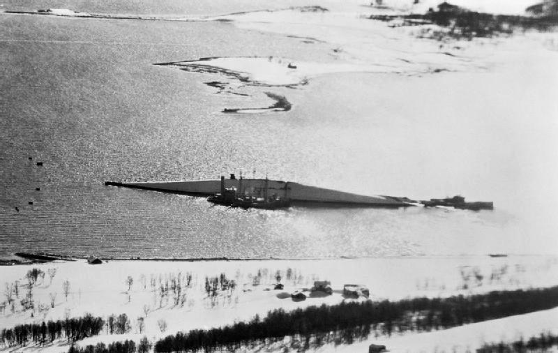 La Kriegsmarine: ¡Hundid el Tirpitz!