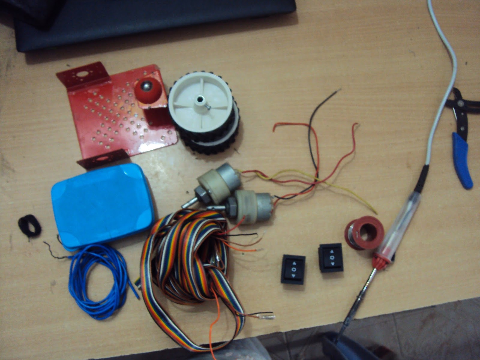 Wired Remote controlled car simple step by step construction ~ Projects ...