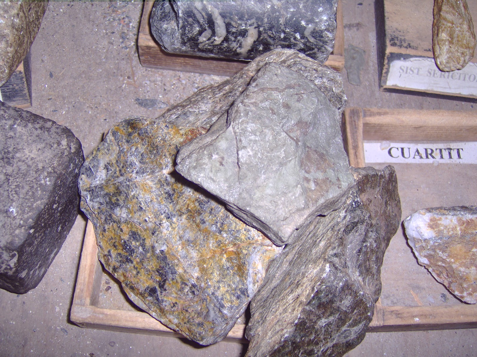 Silvicultura Brasov: Poze geologie ( roci )