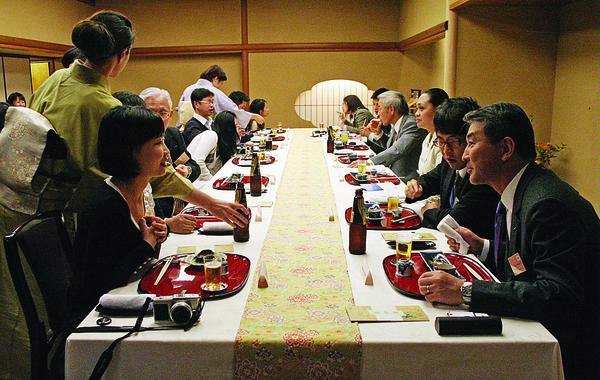 Traveler Guide: JAPAN Banquet Style