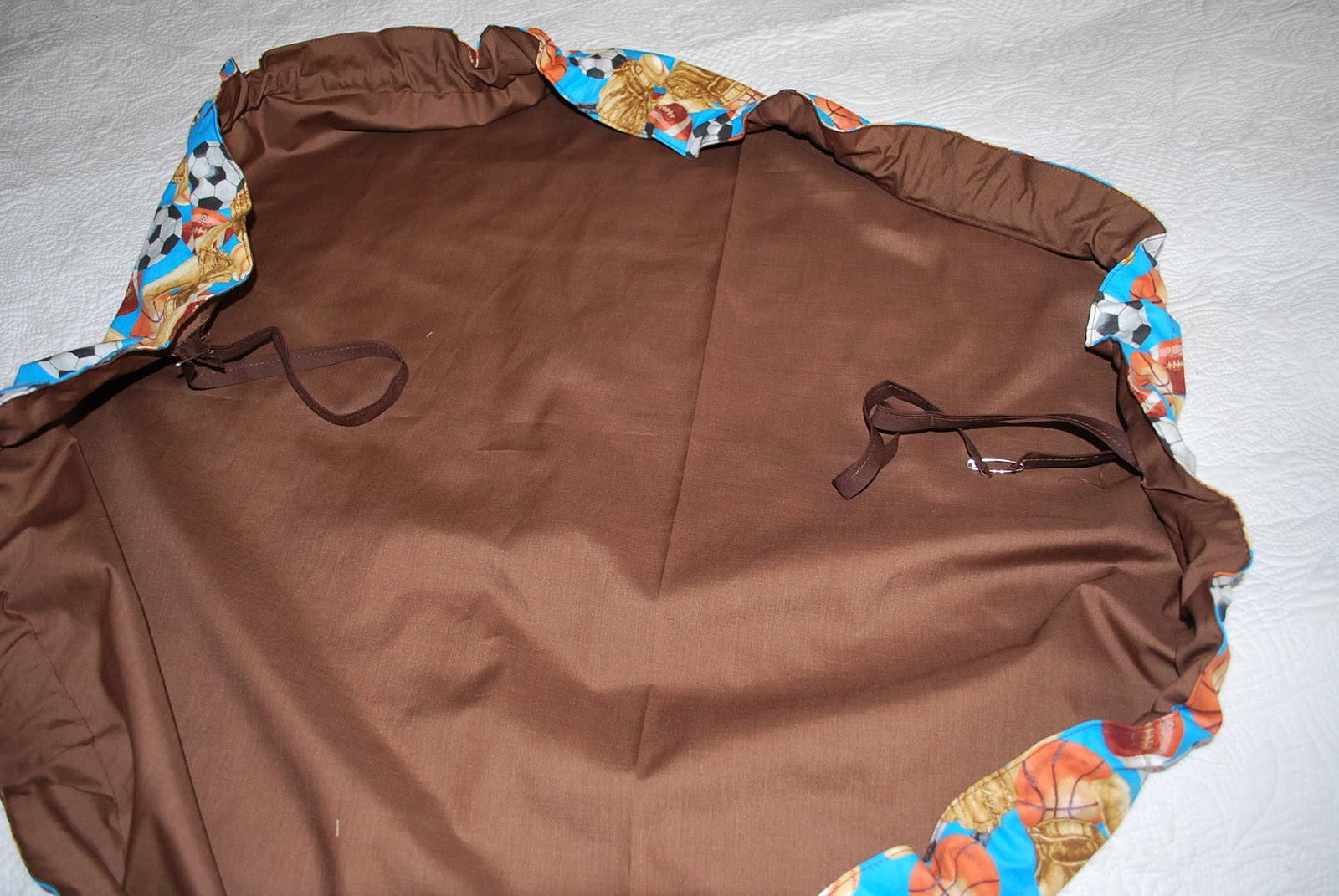 If I Can Sew It, You Can Sew It: Lego Sack Tutorial