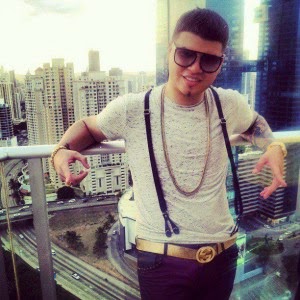 ¡FARRUKO!: historia de farruko