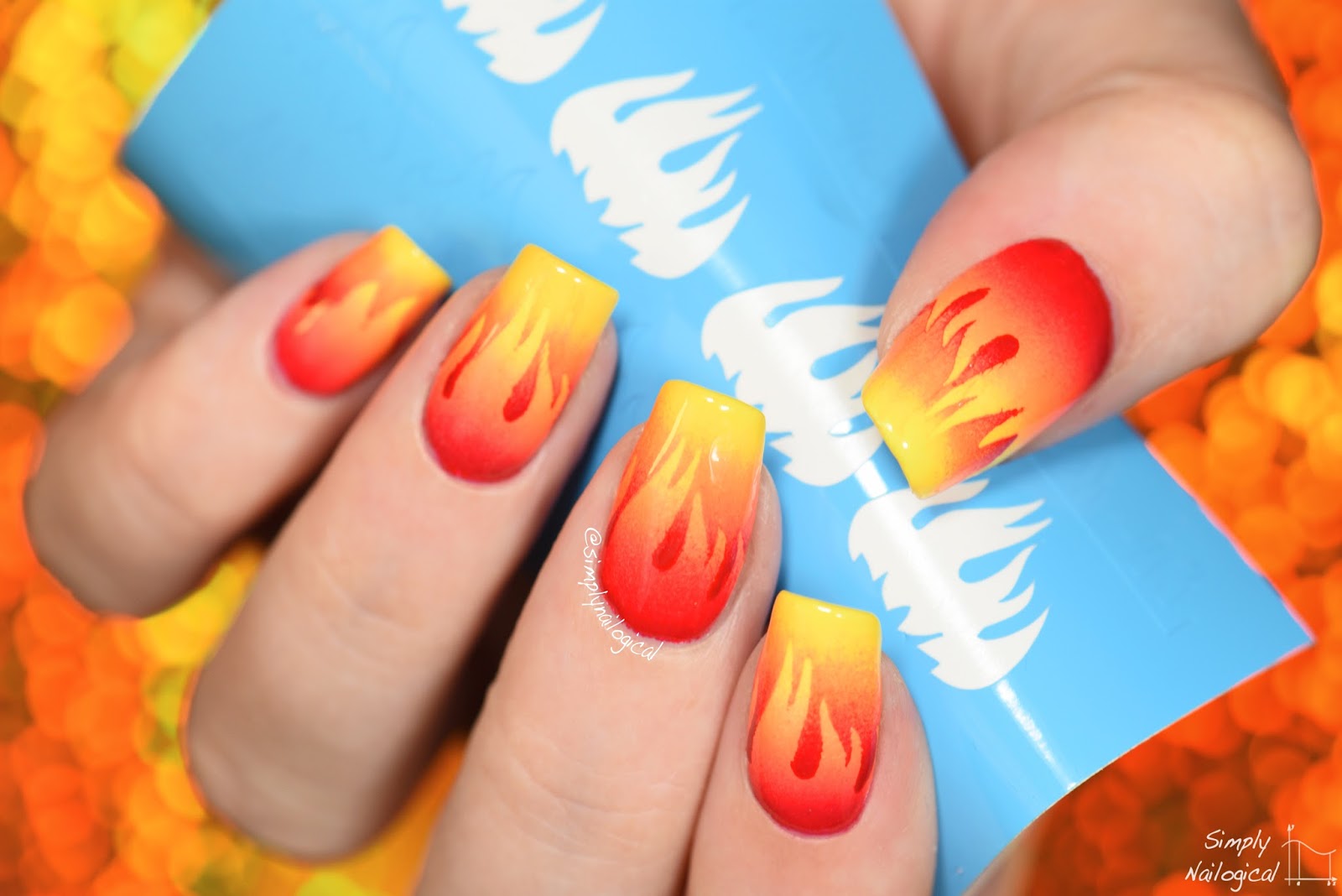Simply Nailogical: Nails literally on fire / scaled gradient