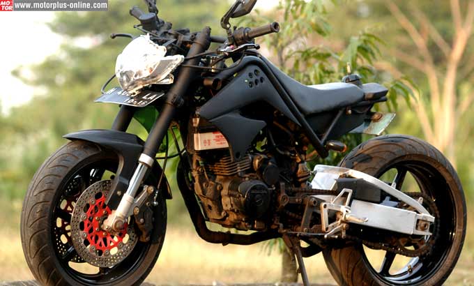 Foto Modifikasi Motor Honda Tiger Revo Street Fighter Terbaru