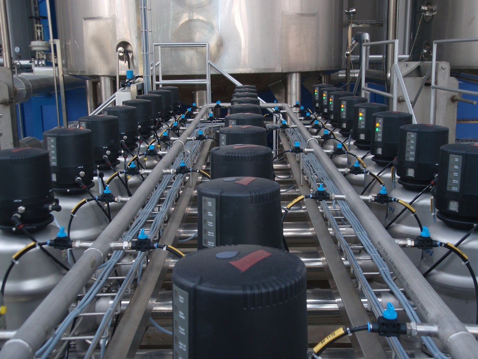 ELINS: CIP Station with 10 (ten) dedicated lines