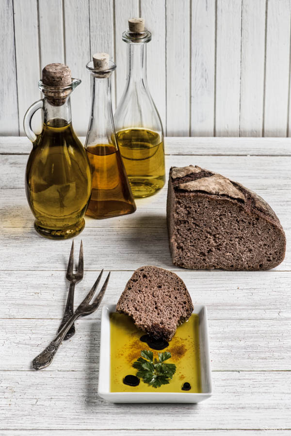 Chestnut chia bread | Hungry Shots