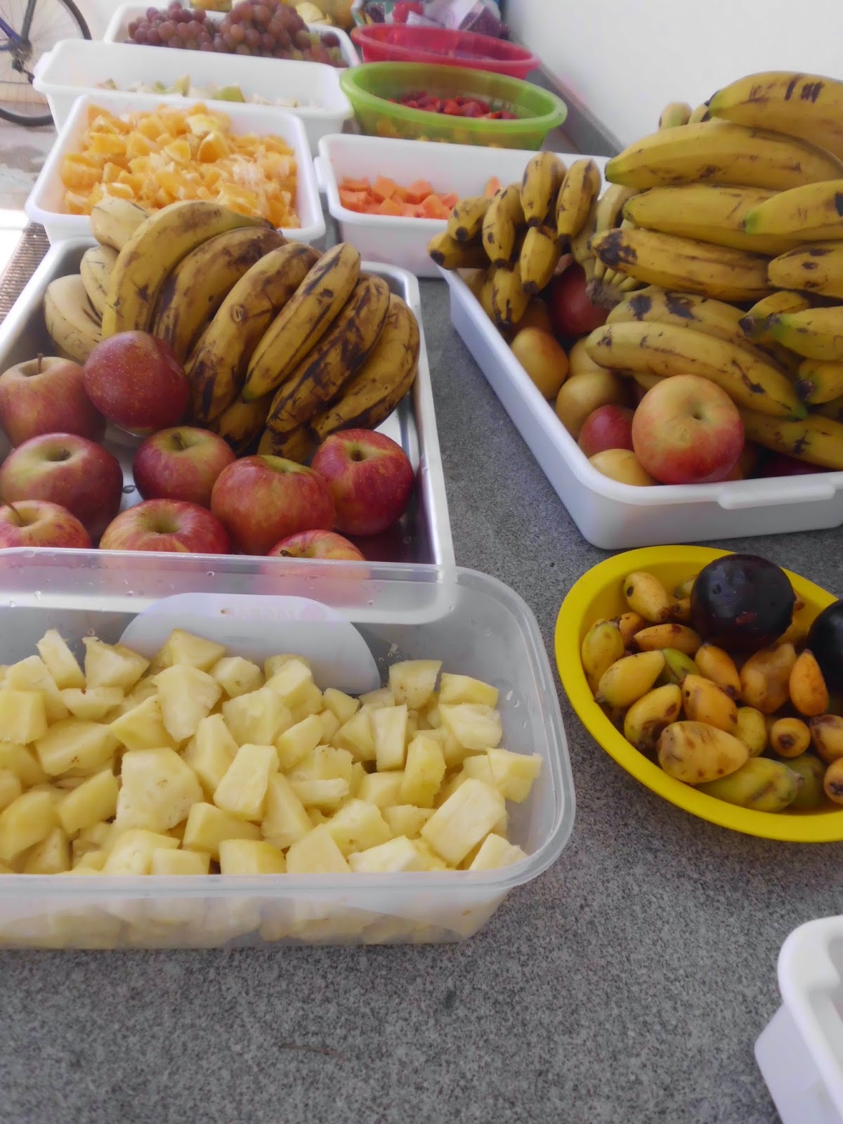 CEMEI MENINO JESUS: Piquenique de Frutas